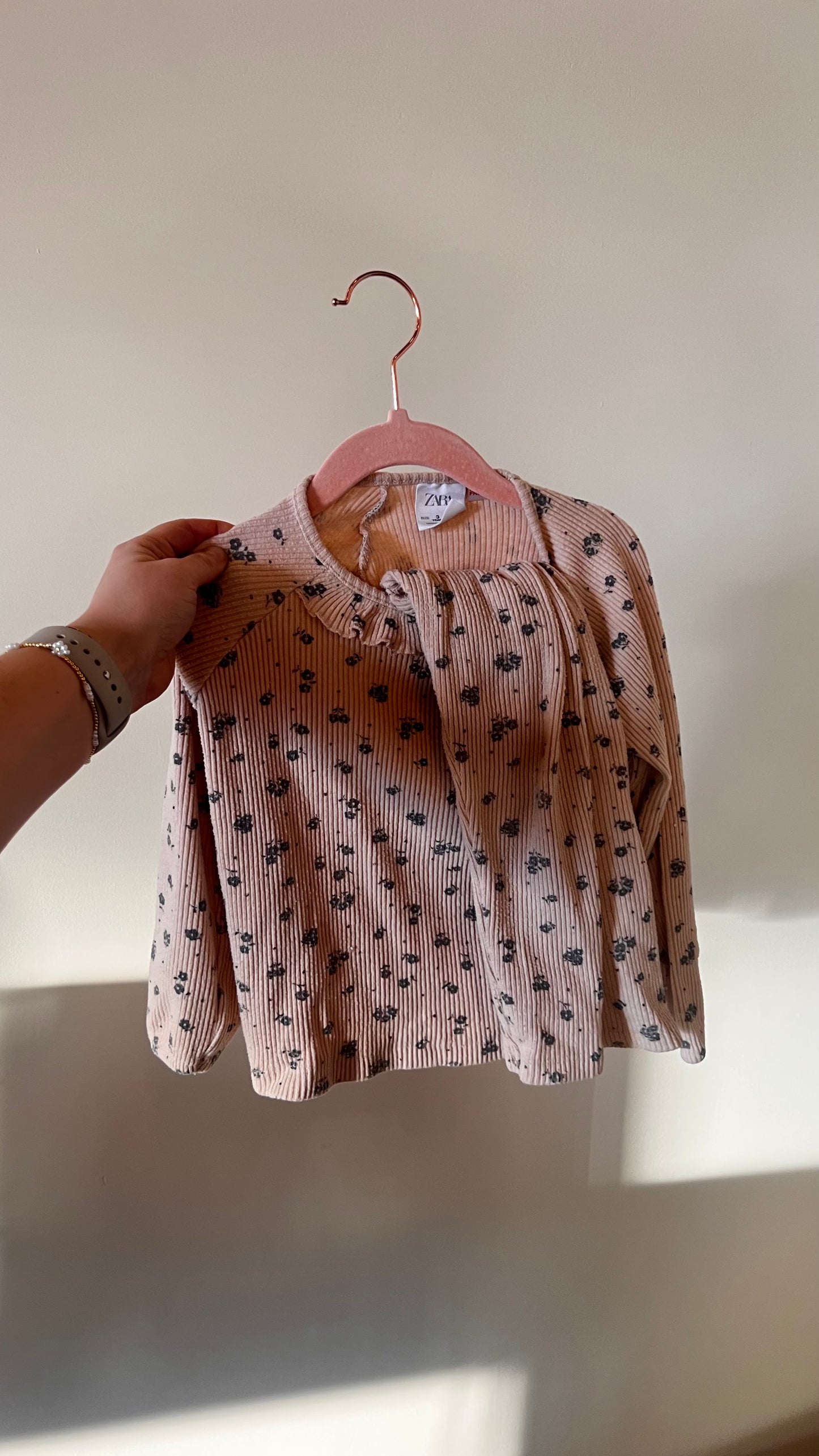 BH - Consignment - Zara Two Piece Set - 3T – Fields of Wheat Boutique